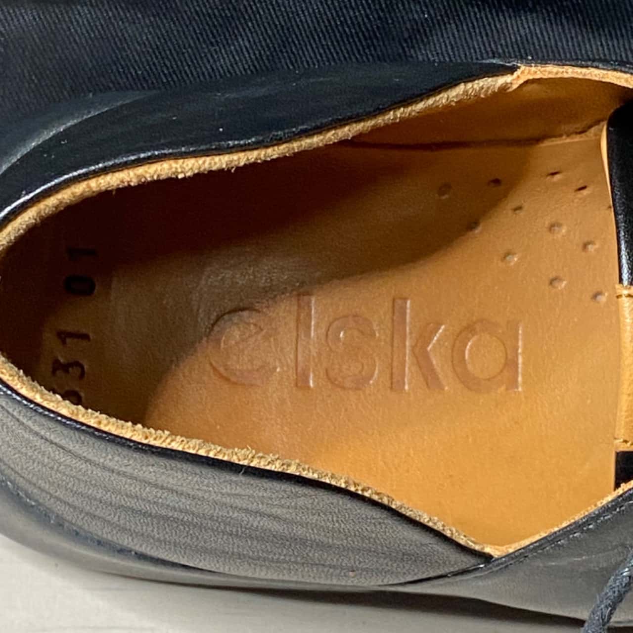 Elska Black Leather Shoes Size 35