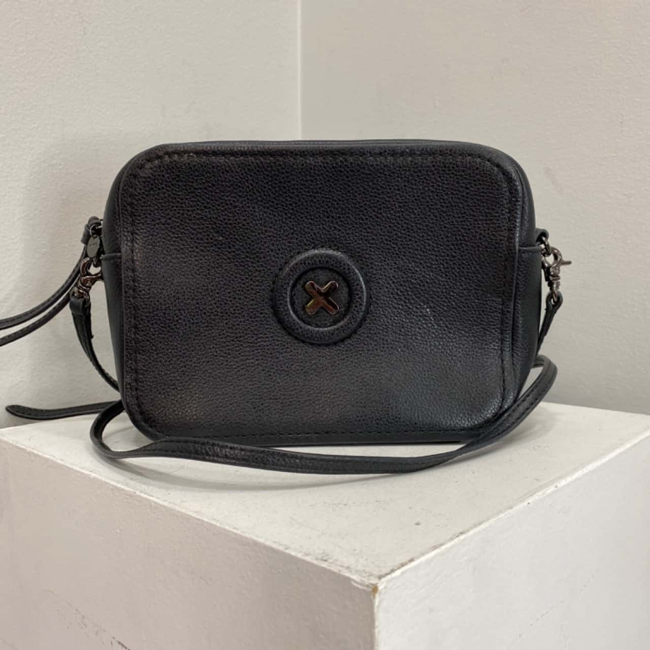 Mimco Womens Shoulder/Crossover Small Leather bag(s)