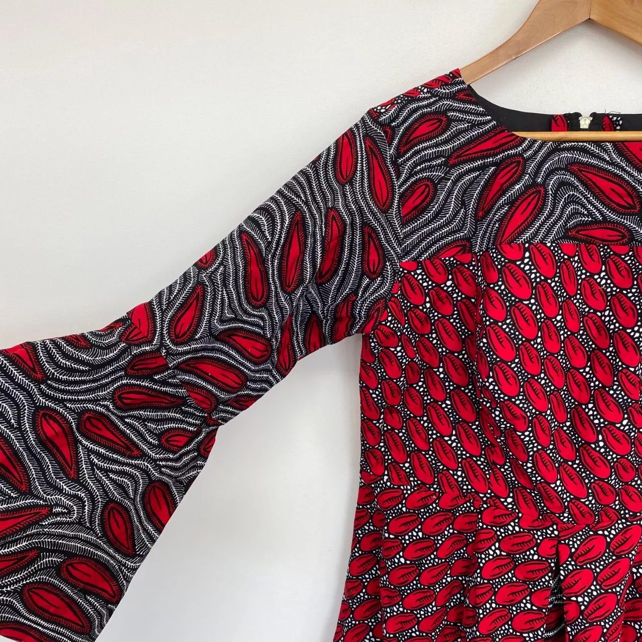 Black Red Pattern Bell Long Sleeve Midi Dress Size 20 - Used Very Good ...