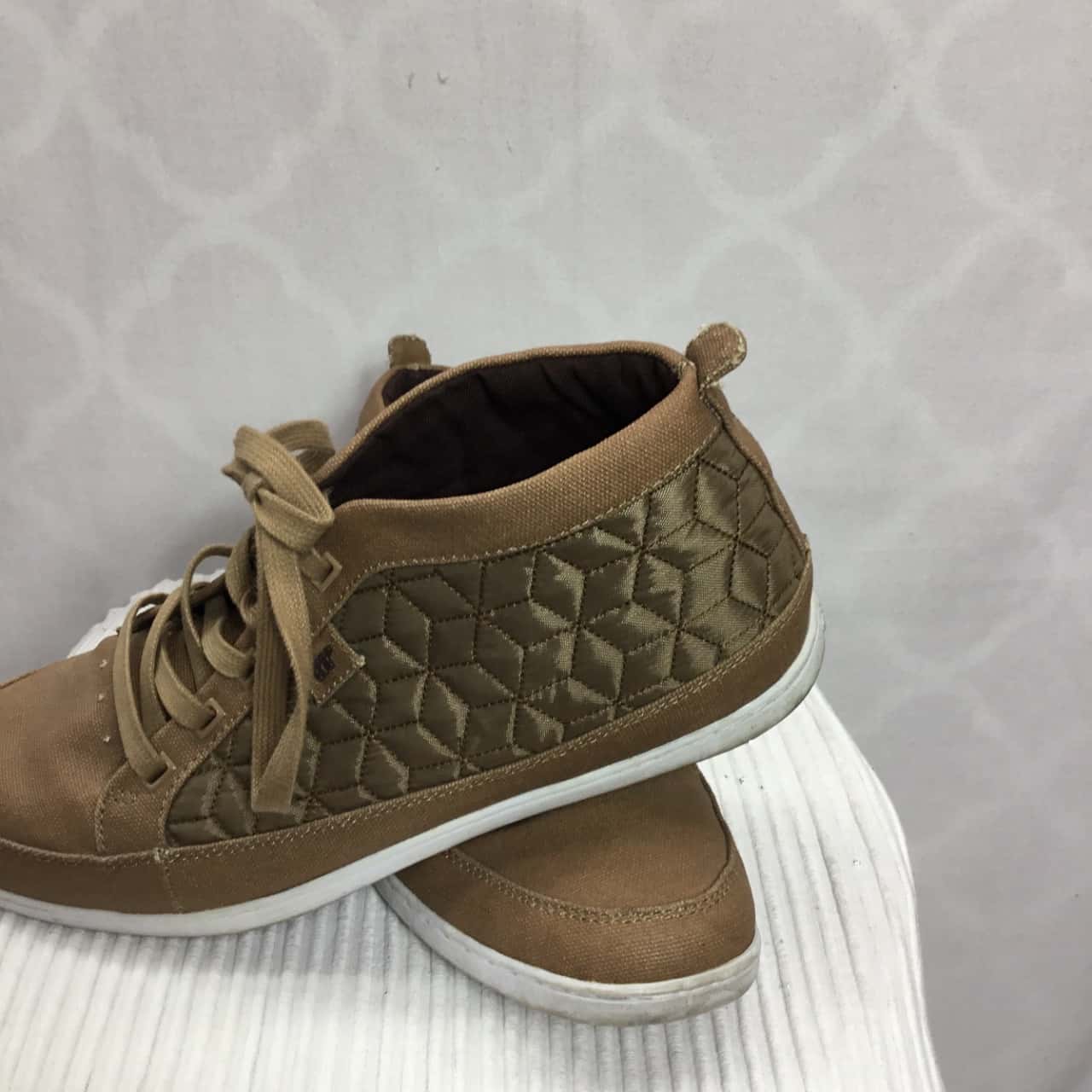 Mens Size 8 Beige / Brown Boxfresh shoes