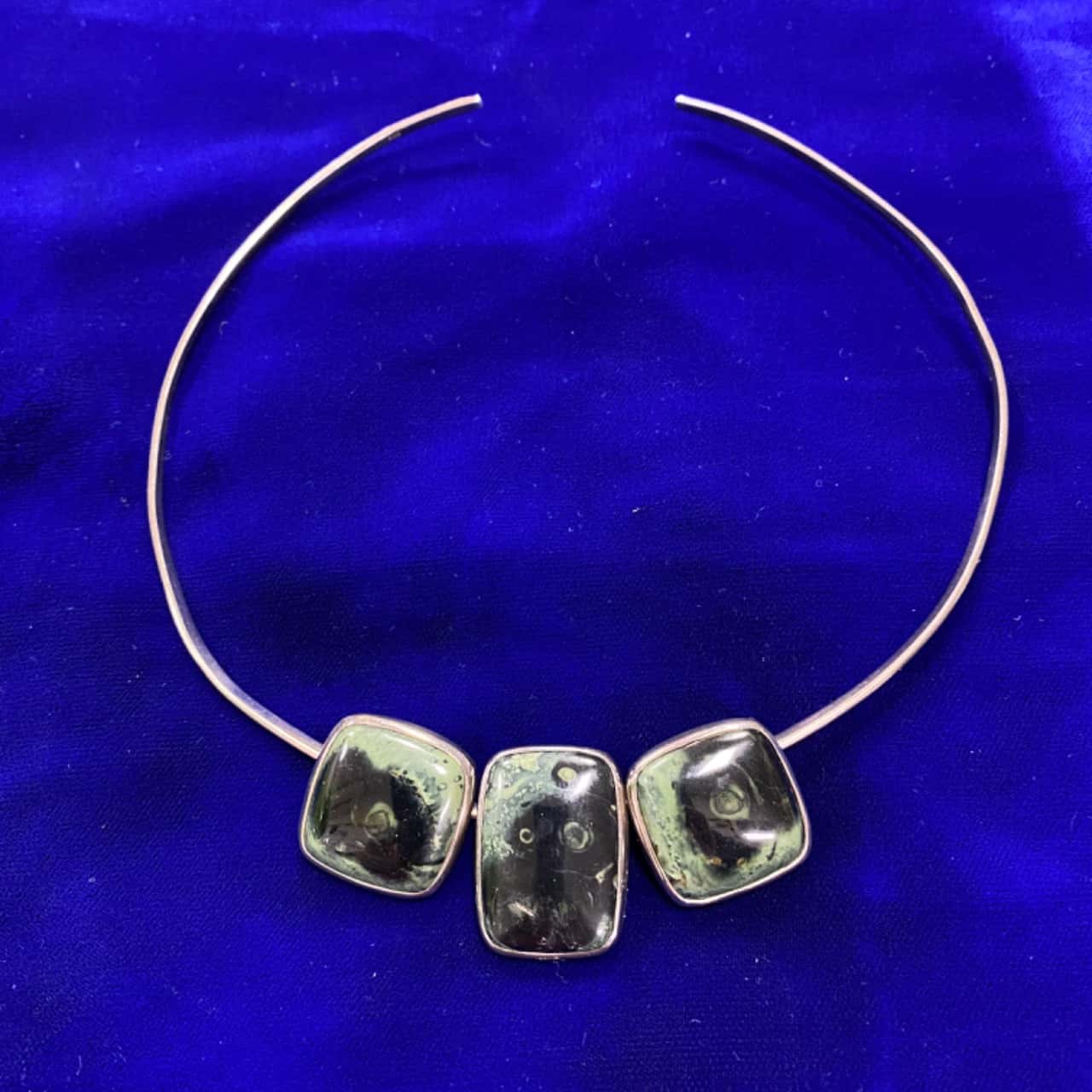 925 Sterling Silver Open Choker Necklace with Nebula Jasper (s)