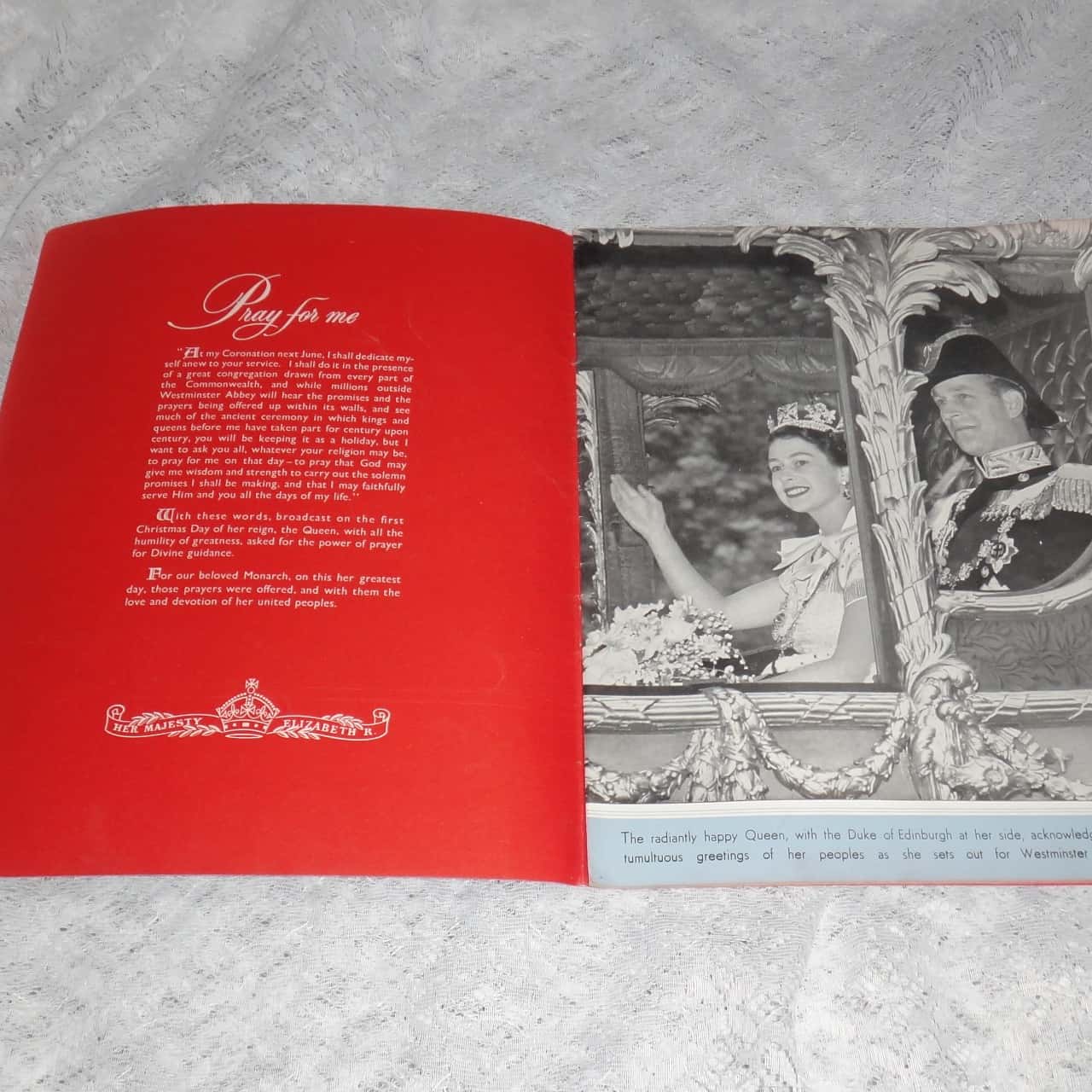 Vintage Commemorative Magazine - Coronation Pictures (Queen Elizabeth ...