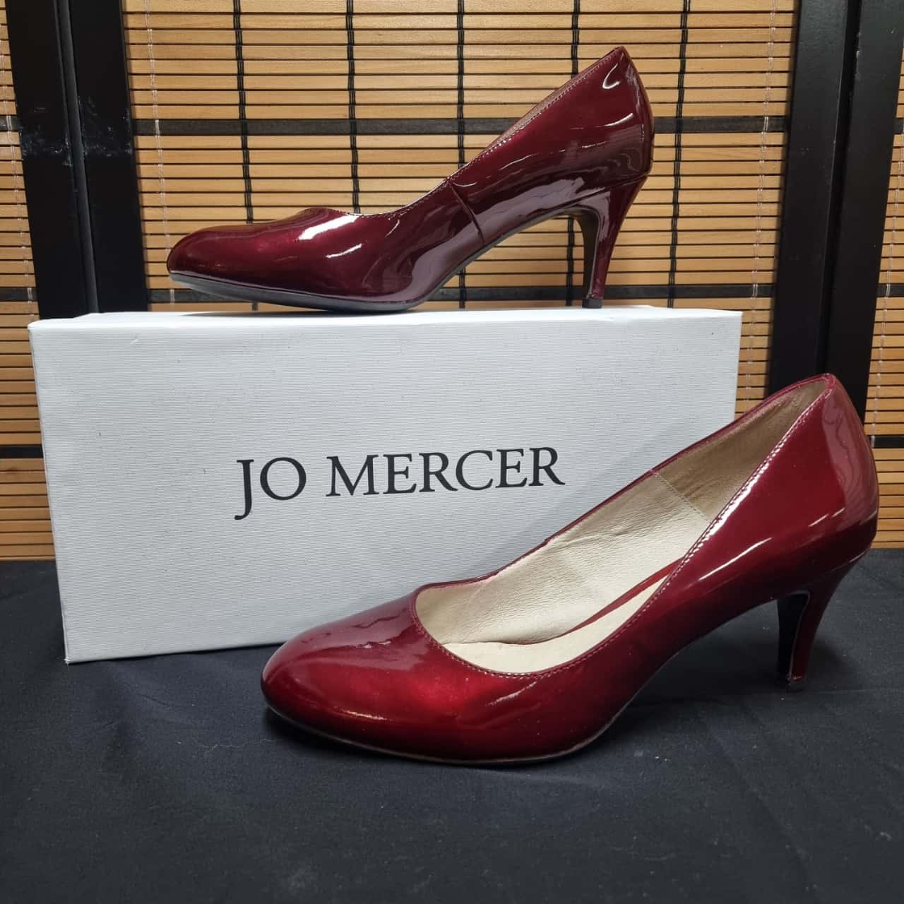 Jo Mercer 'Esmerelda' Chilli Pearl Pumps - Size 9(s)