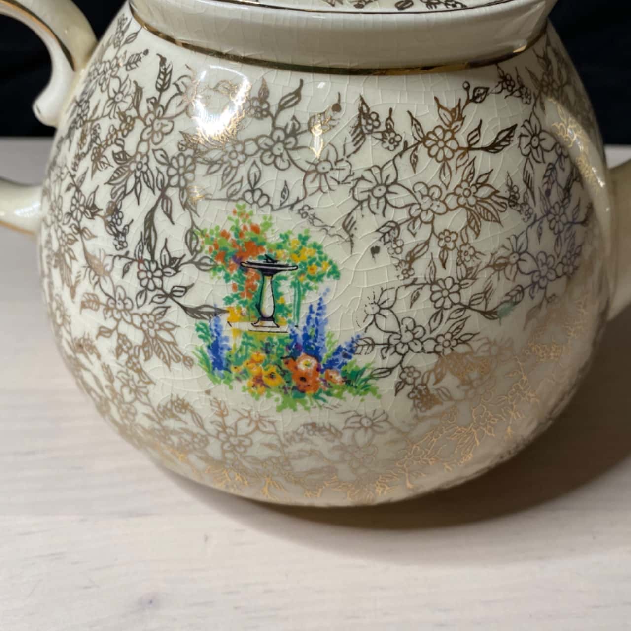 Gibsons Staffordshire Medium Vintage Teapot (s)