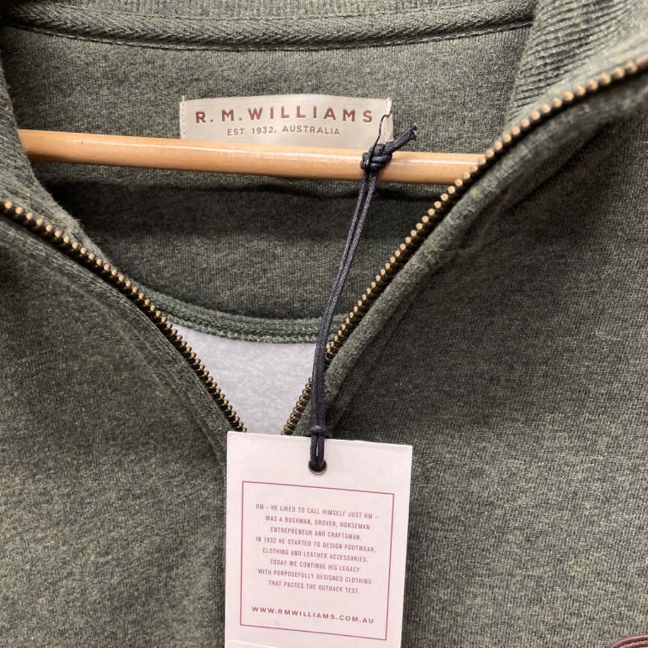 R.M. Williams Mens Size L Jumpers Green (s)