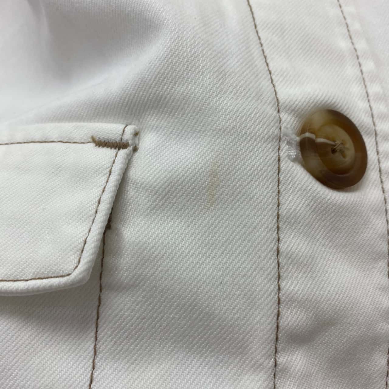 Sussan Womens Size 10 White button light weight jacket