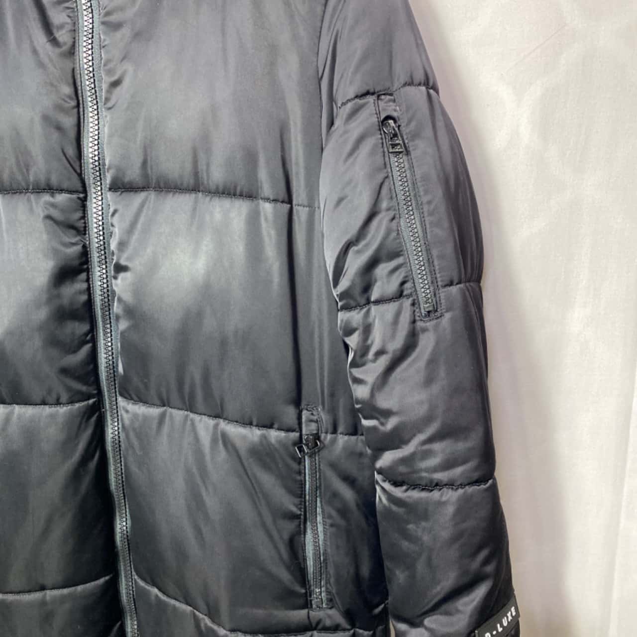 Women’s Decjuba D-Luxe Size M Long Black Puffer Jacket (s)