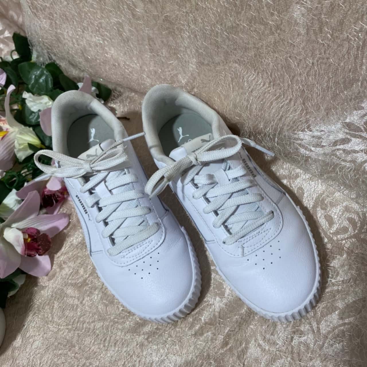 Puma Womens Size 7.5 Sneakers (s)