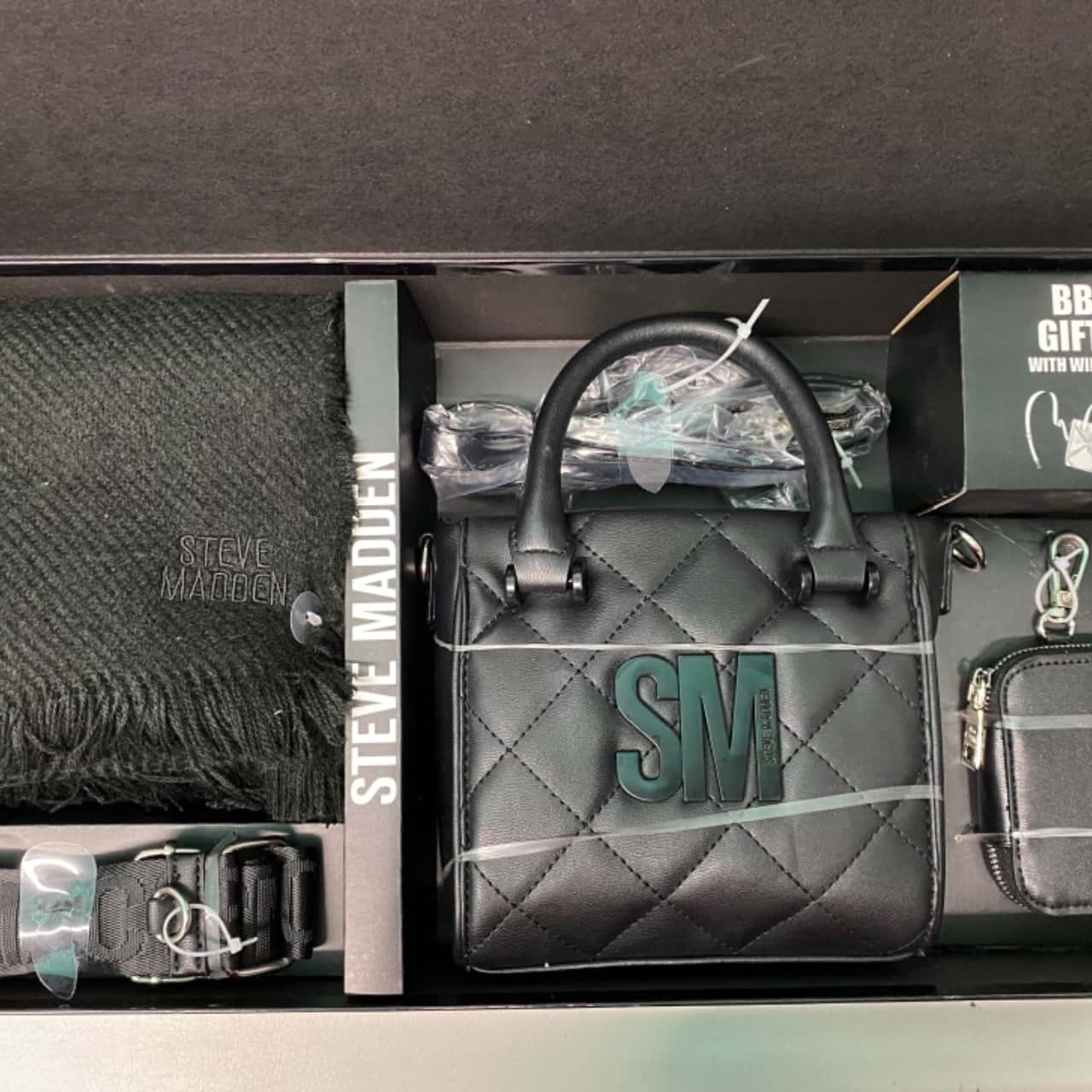 Reduced Steve Madden Womens Handbag / Other Black - Gift set(s)