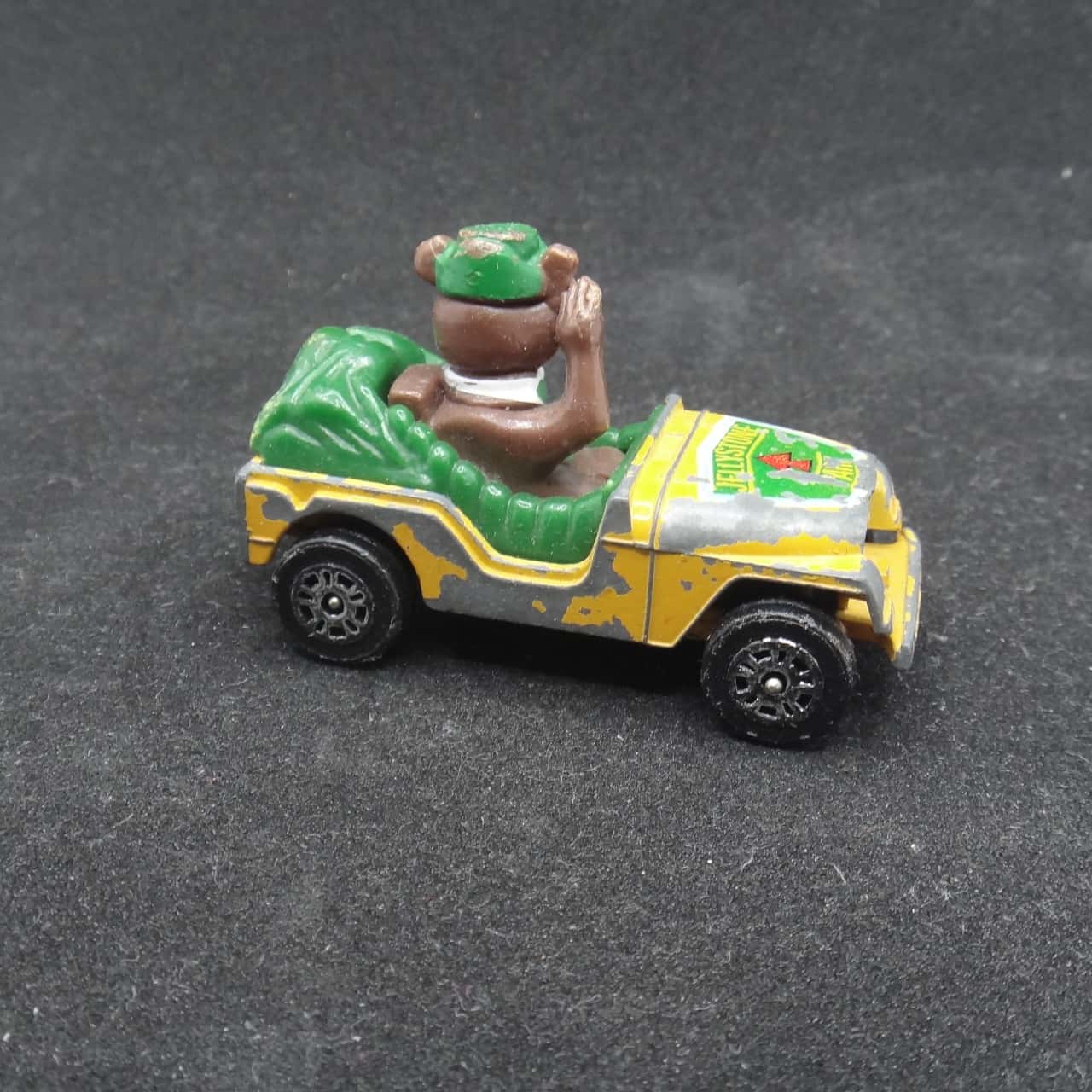 (New Low Price!) Vintage - Yogi Bear Diecast Jeep - Corgi 1981(s)