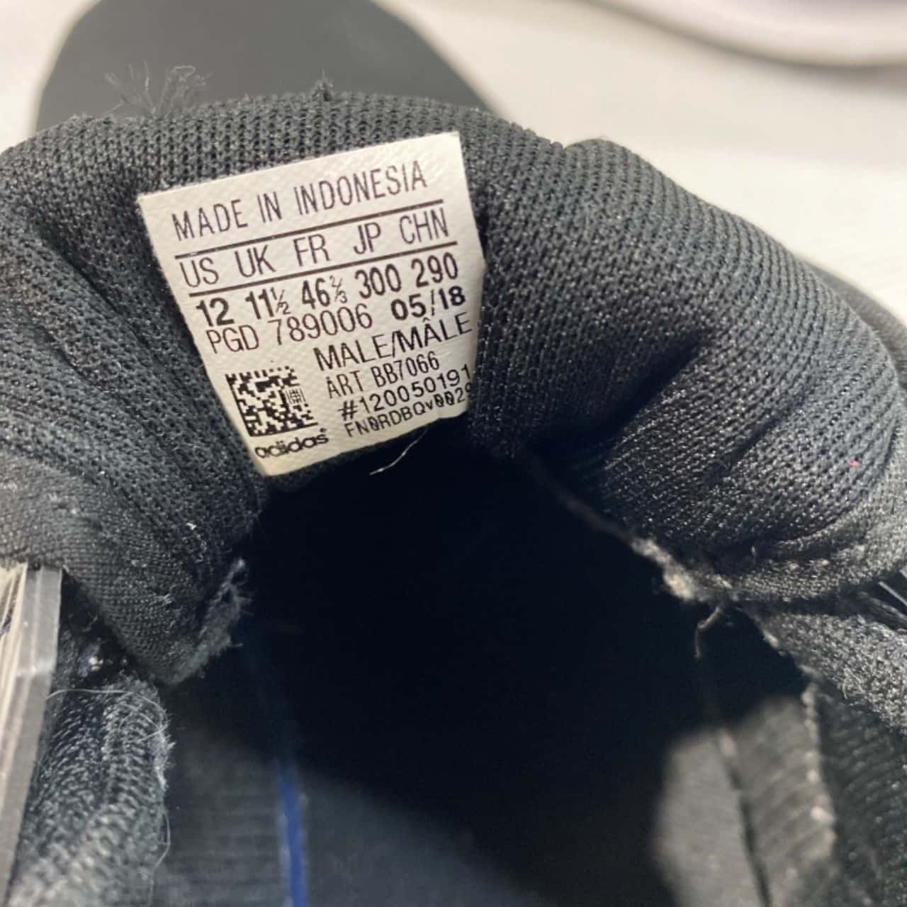 Adidas Mens Size US 12 Black