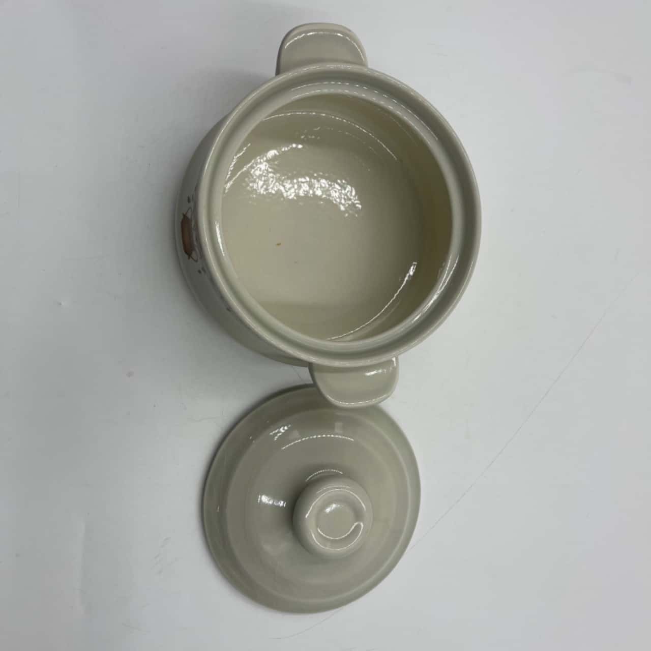 Countryside Stoneware collection casserole dish made in Japan(s)