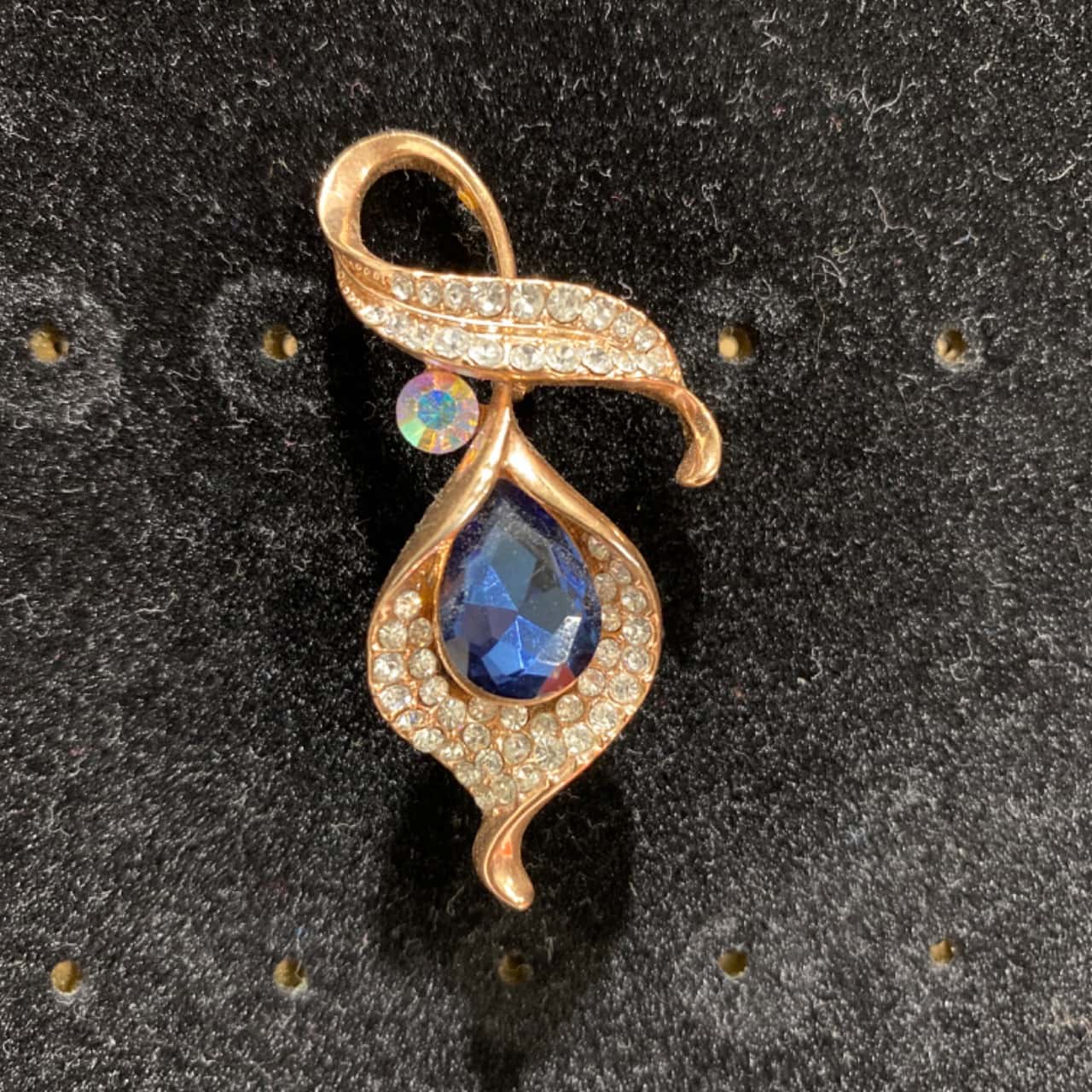 Womens Brooch Blue / Gold Diamonte (s)