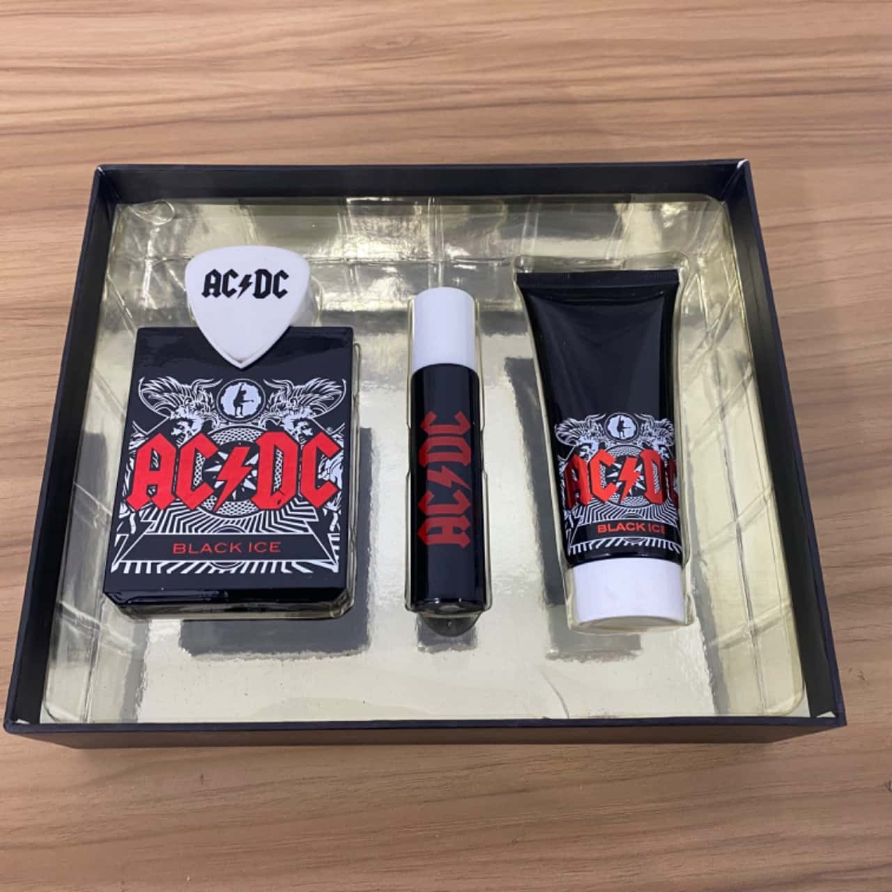 AC/DC Black Ice Discontinued Shower Gel & Eau De Toilette Set(s)