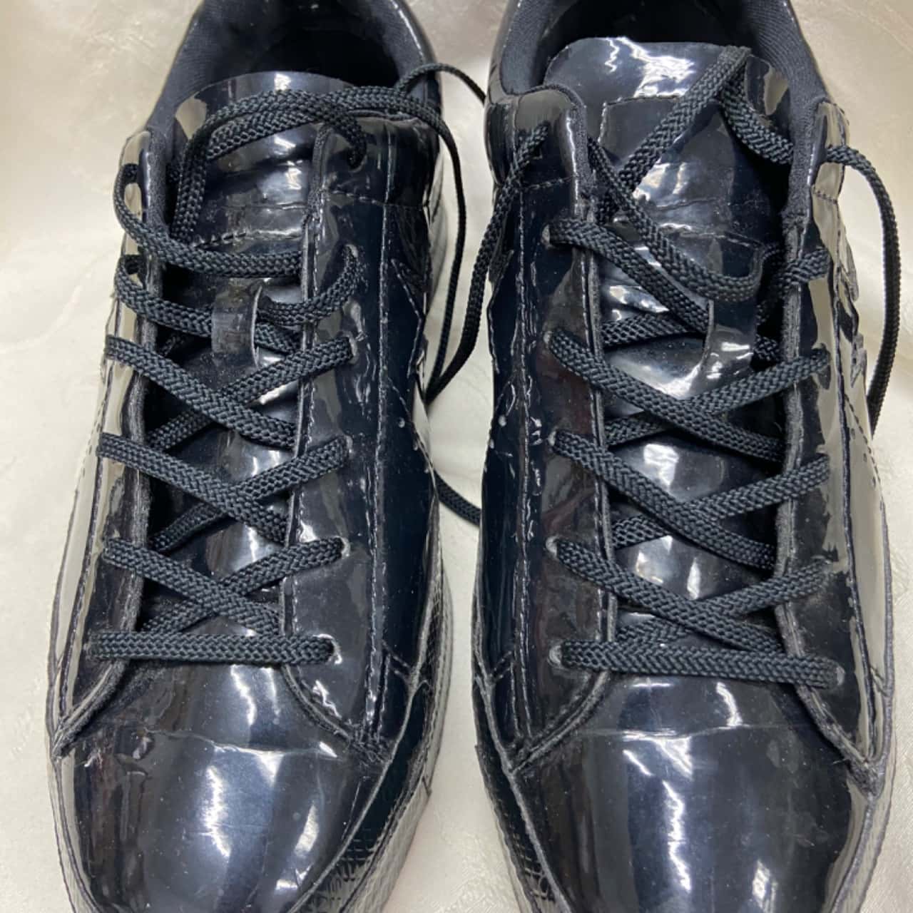 Converse Kids Black patent Leather Shoes US 7(s)