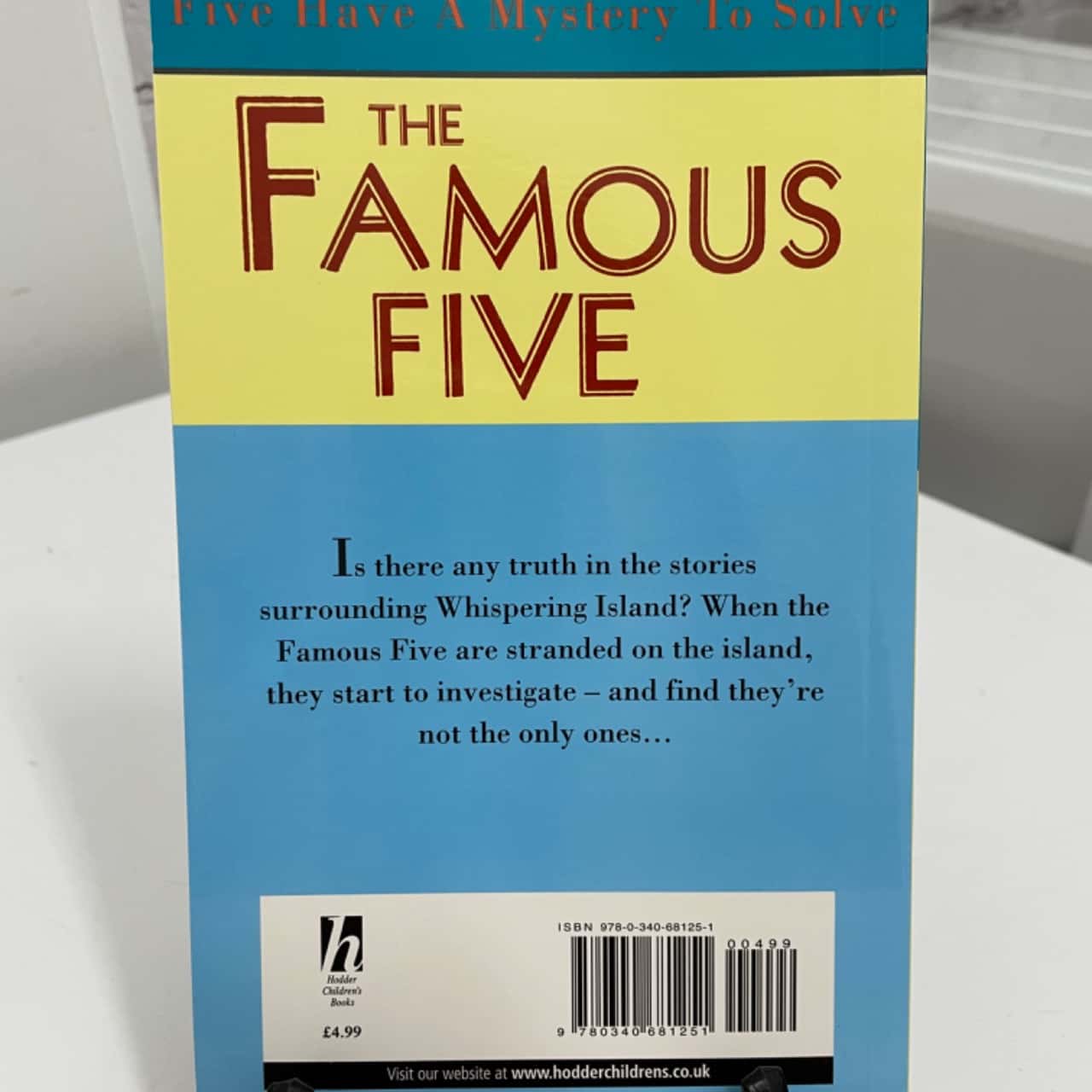 The Famous Five- Five Have A Mystery To Solve #20