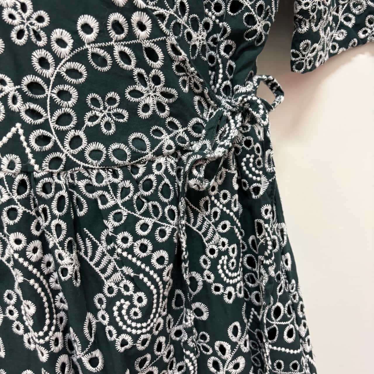 BNWT Vera Moda Sea Moss Wrap Dress Size M