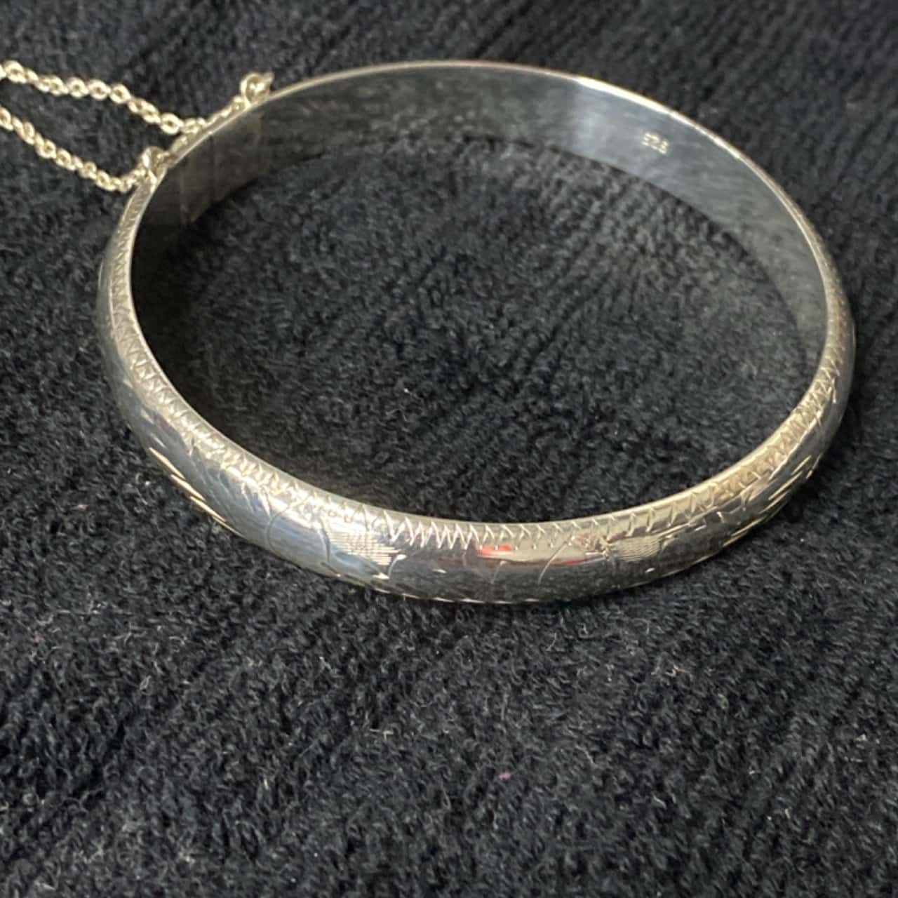 Sterling silver hinged bangle (s)
