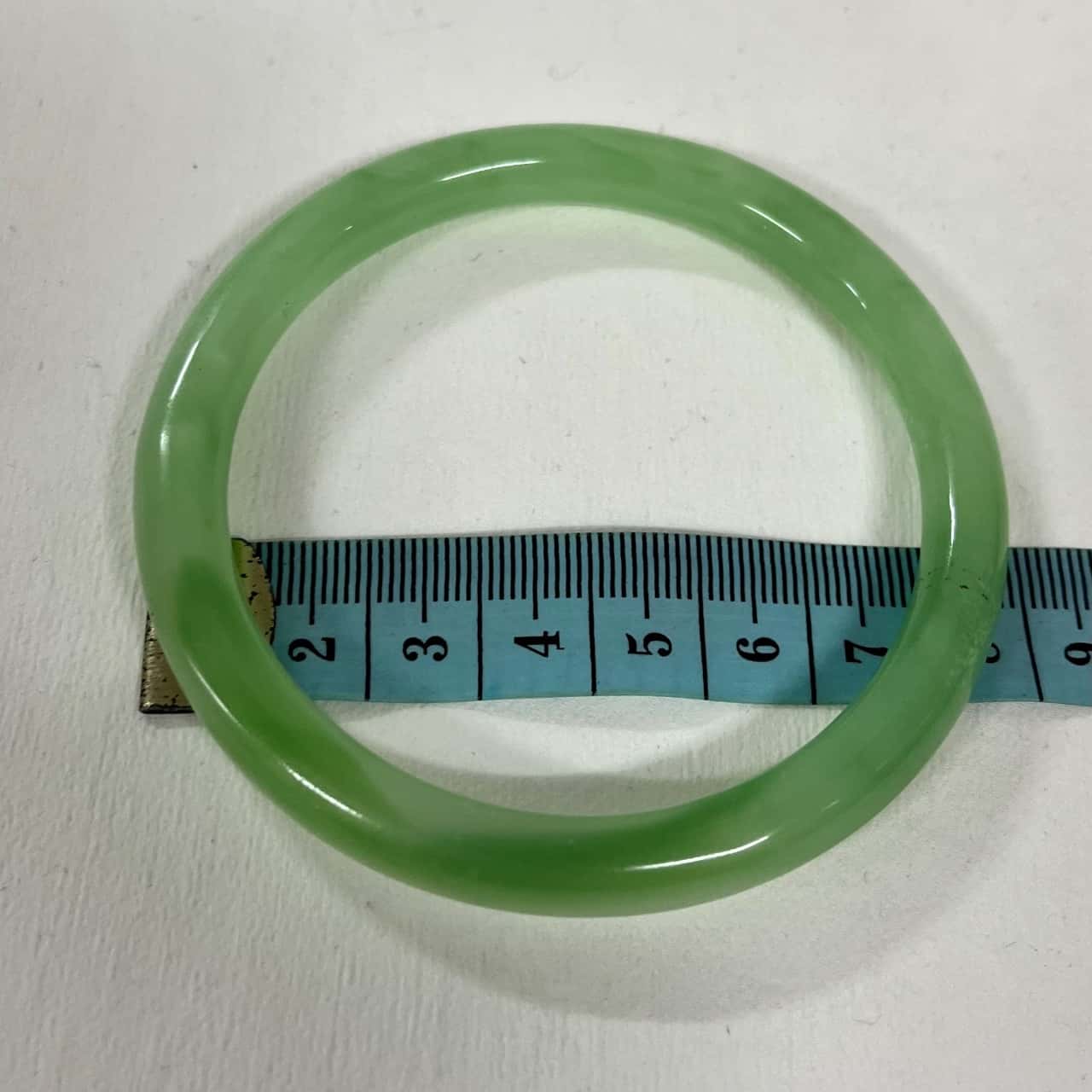 Jade Colour Bangle /cool to touch (s)