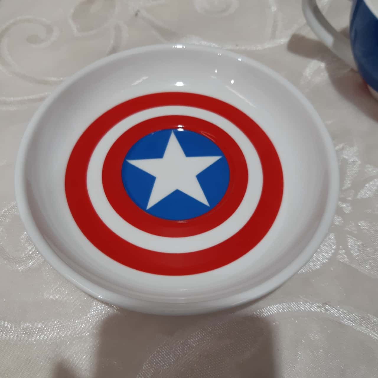 Marvel Comics Set of 2 Teacups & Saucers 220ml