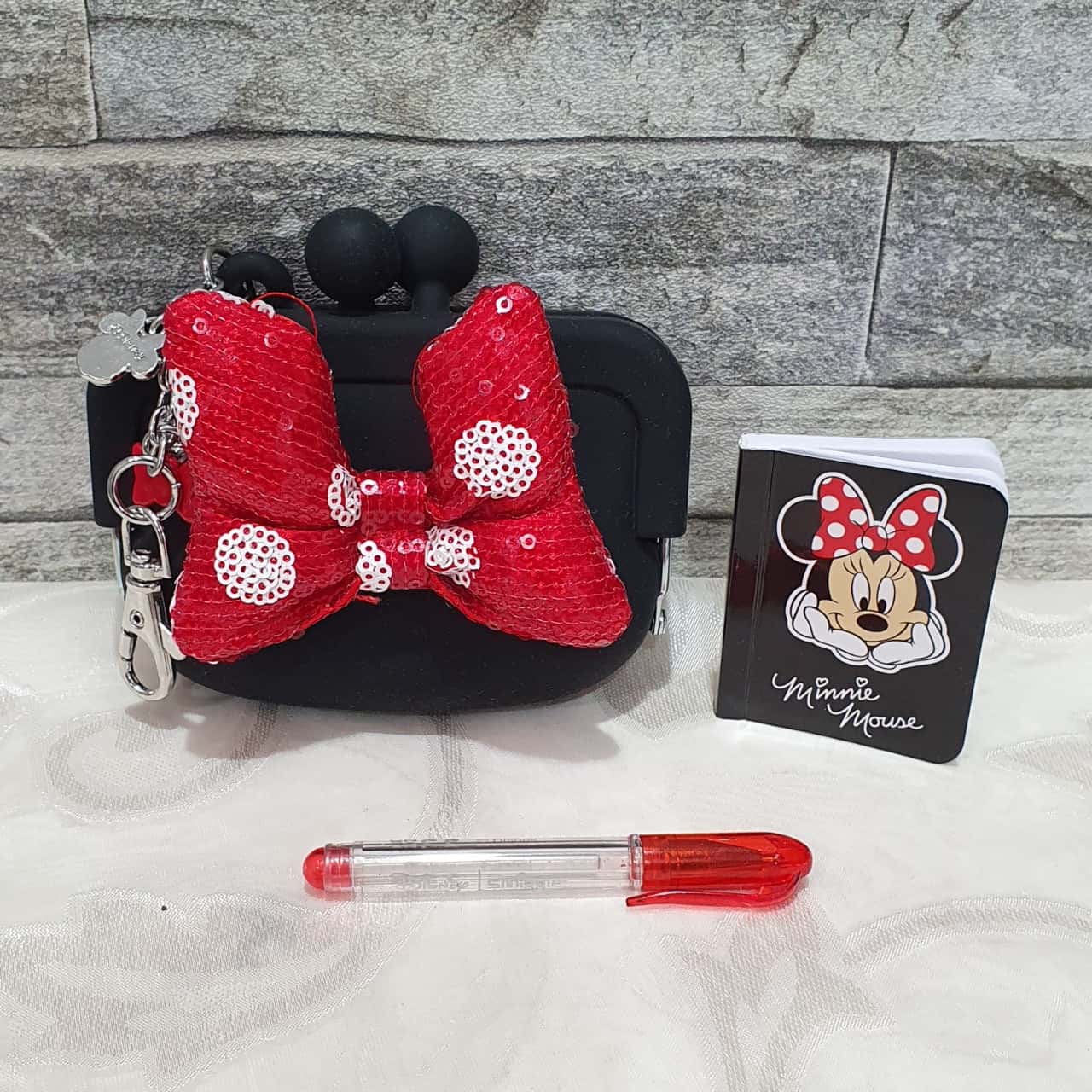Smiggle Minnie Mouse Mini Pen Pal Notepad Keyring(s)