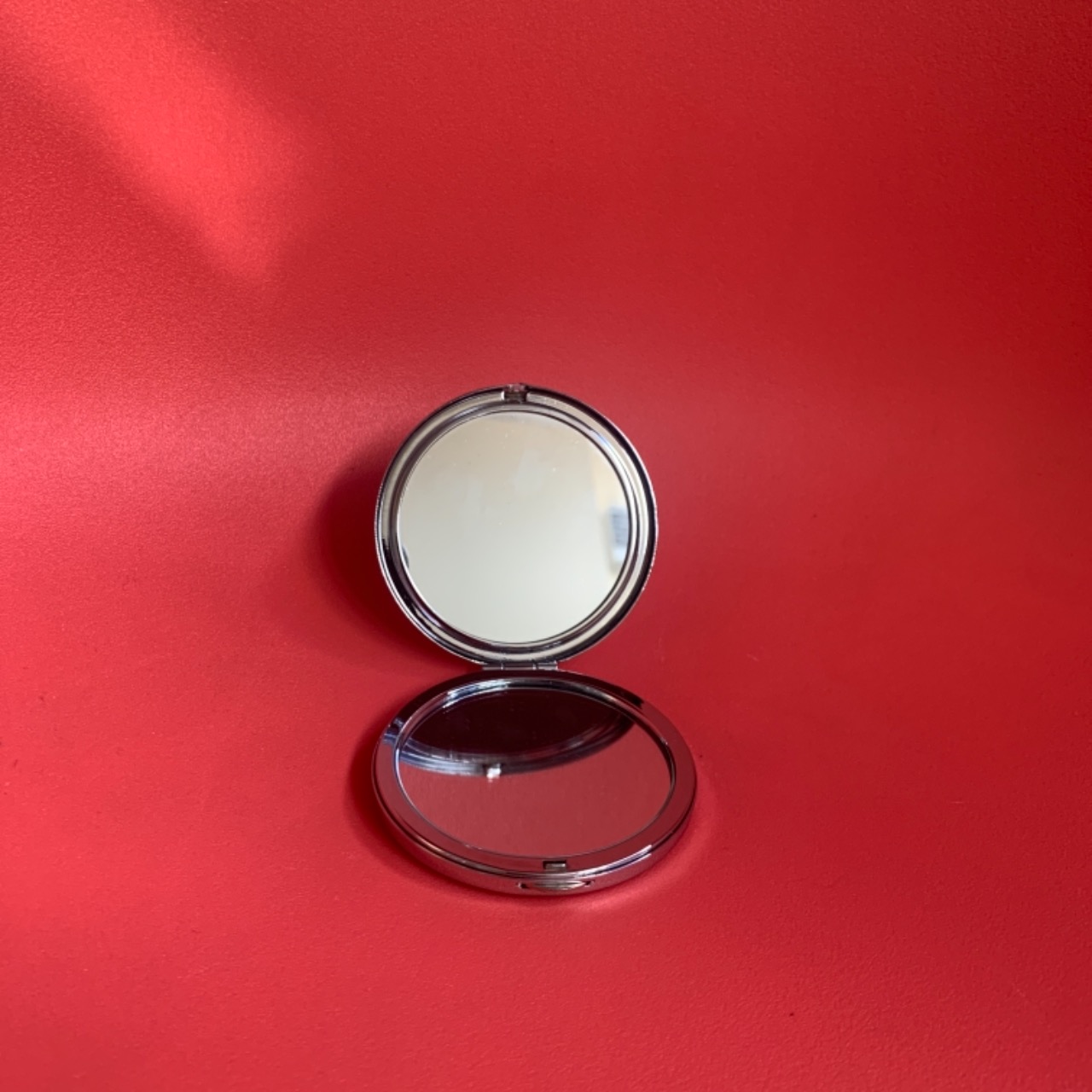 Oroton Women's Business Card Holder & Mirror (s)