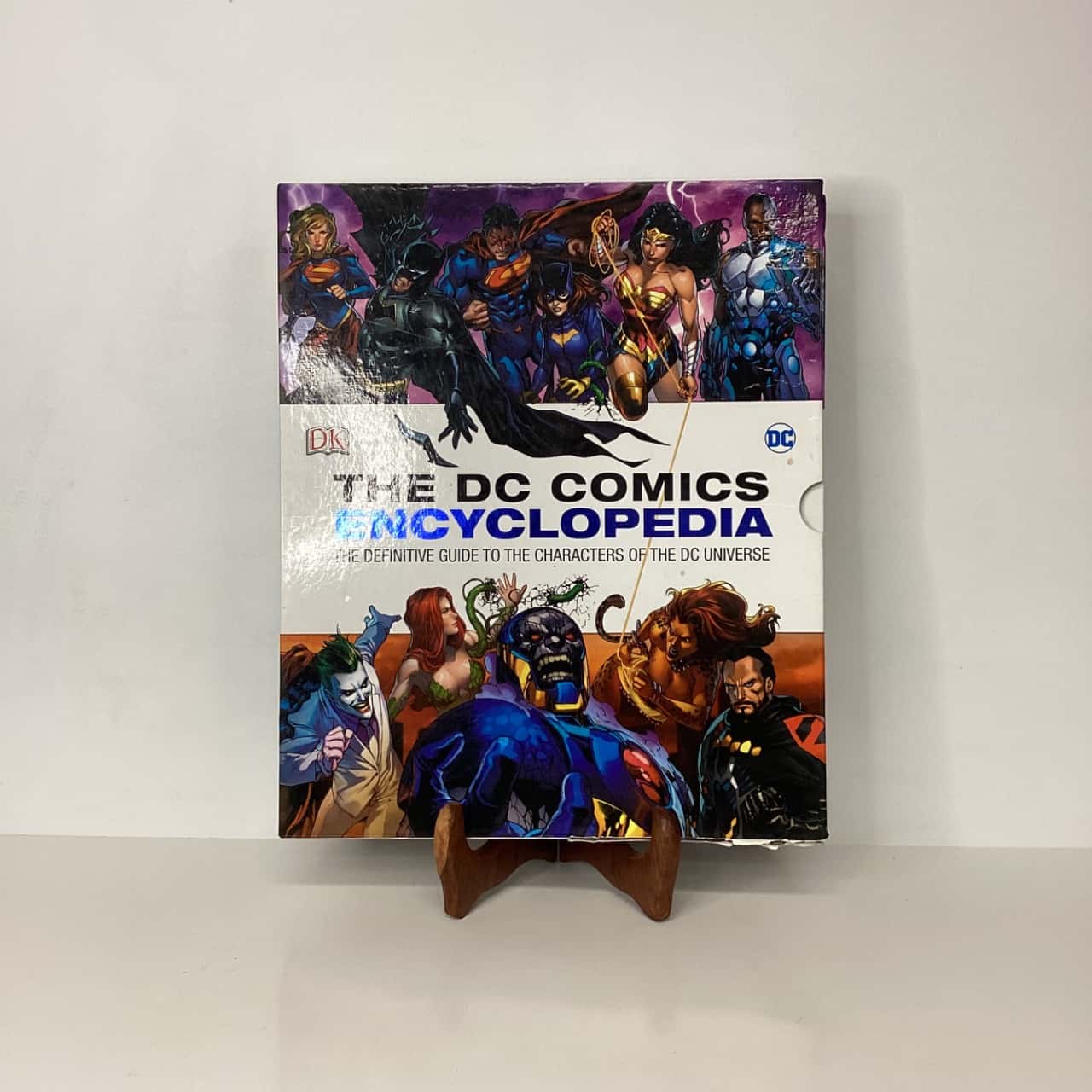 The DC comics Encyclopedia: The definitive guide to the characters of ...