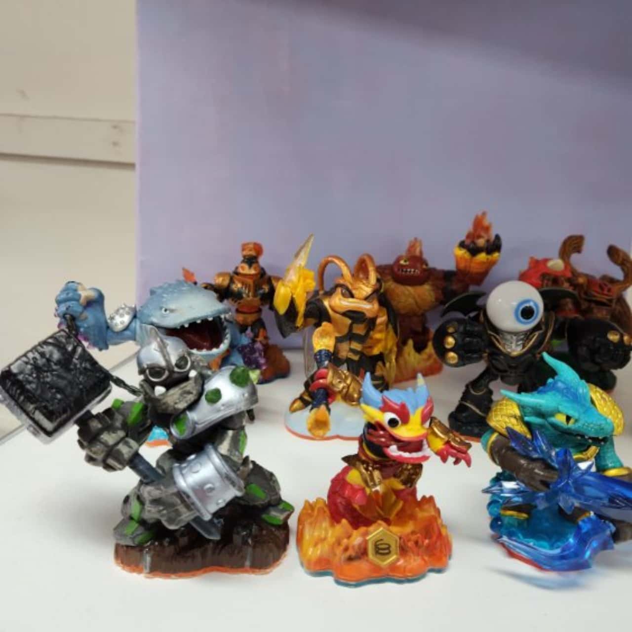 Skylander Giants Figures