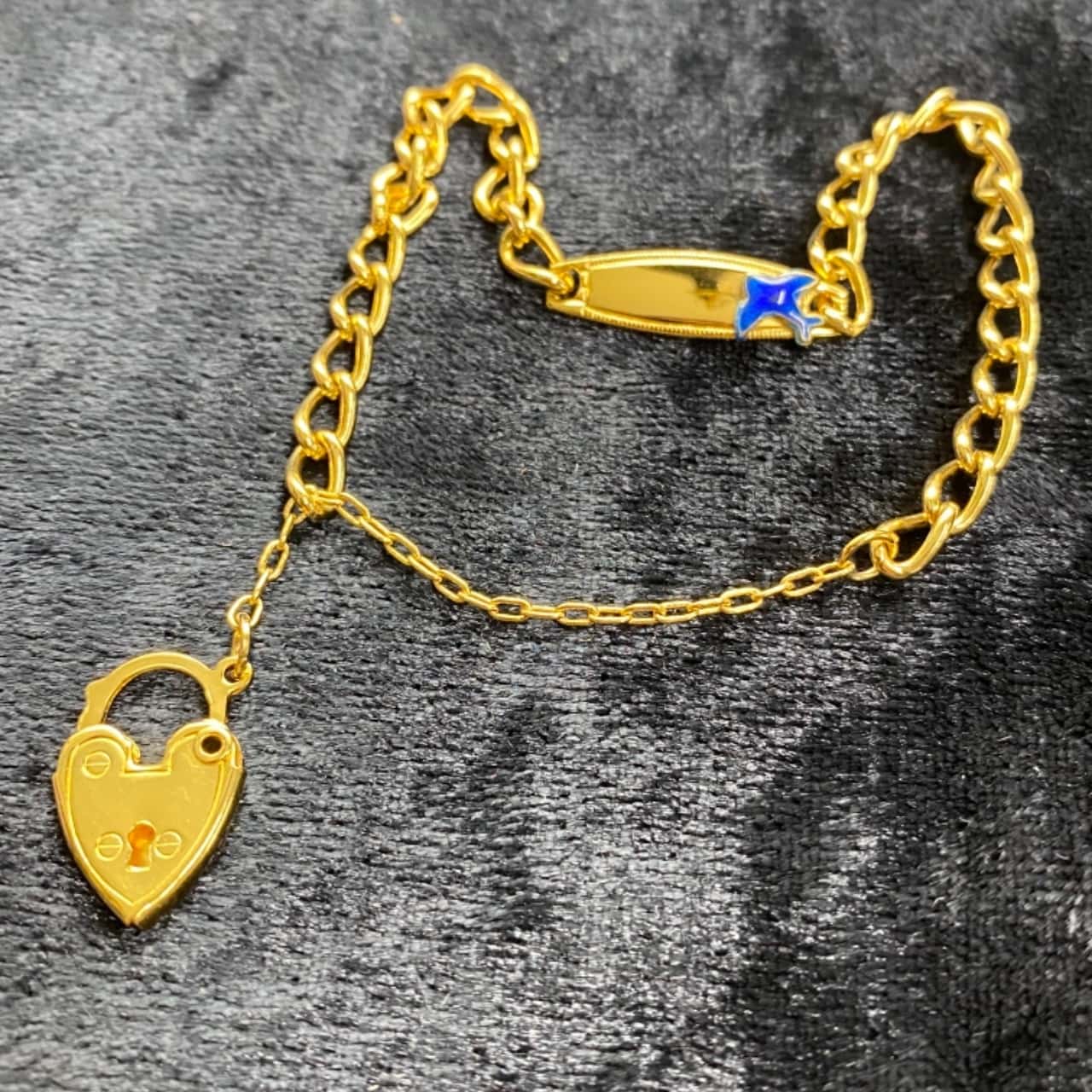 Goldmark Jewellers Womens Blue bird Bracelet Gold (s)