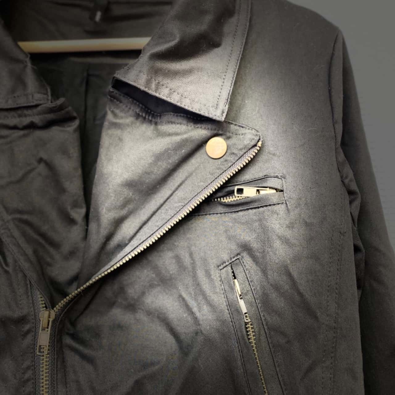 Staple Womens Size 12 Front Zipper / Winter Coat Black