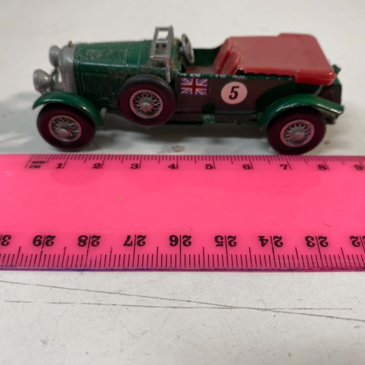 Models of Yesteryear Lesney 4.5 LITER BENTLEY 1929 No. 5 Green