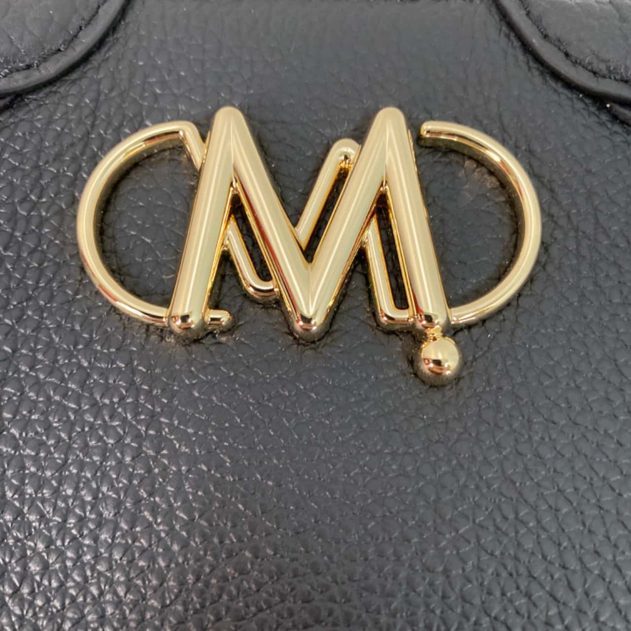 Mimco Womens Clutch / Shoulder Bag / Wristlet Black / Gold