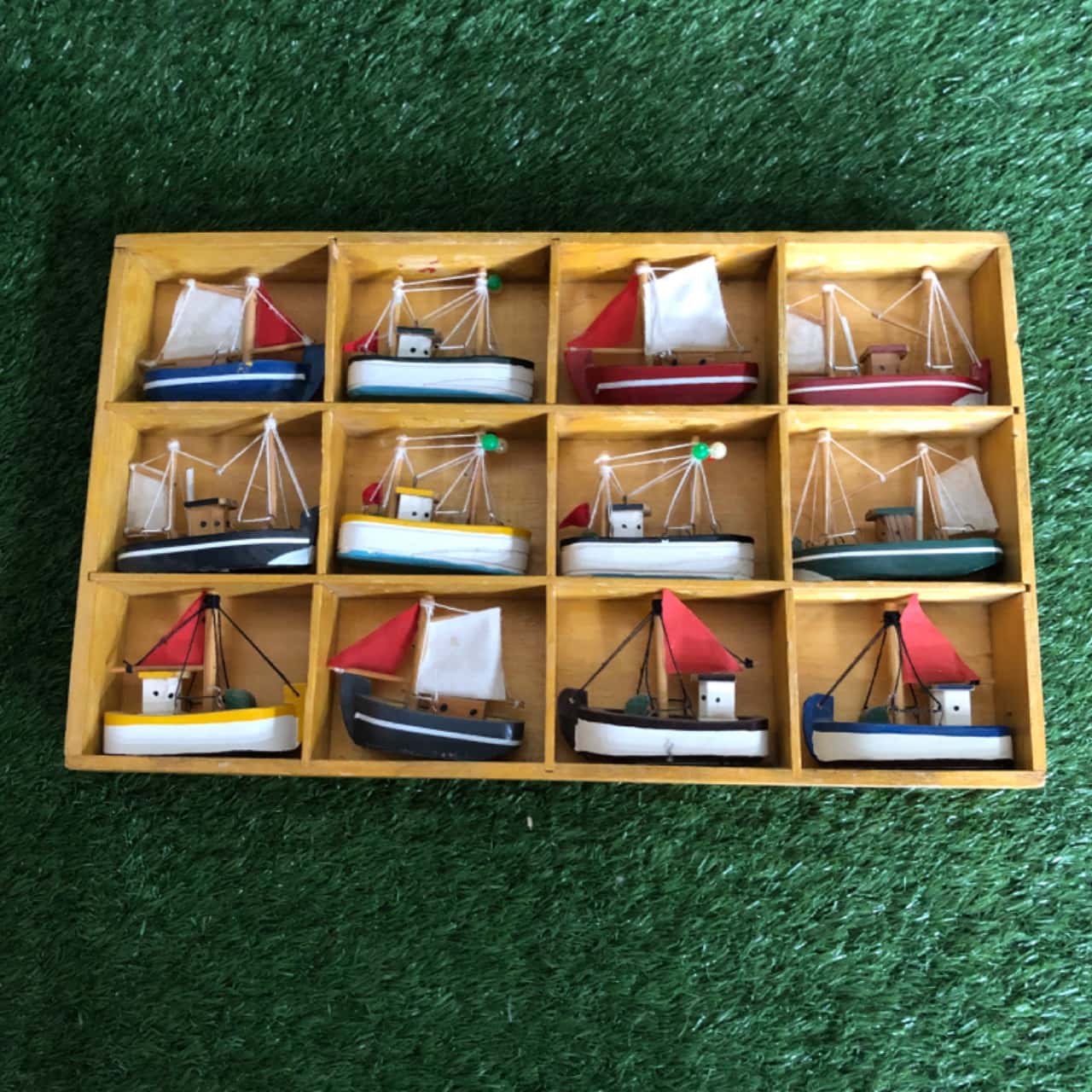 Set Of 12 Mini Wooden Sailing Boats (In Display Box)(s)