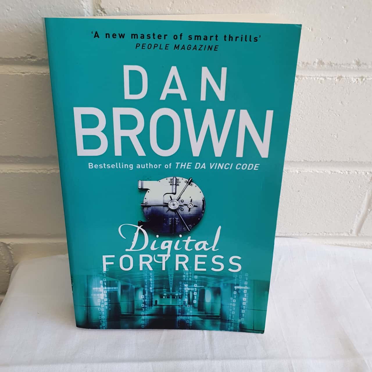 Dan Brown- Digital Fortress.(s)