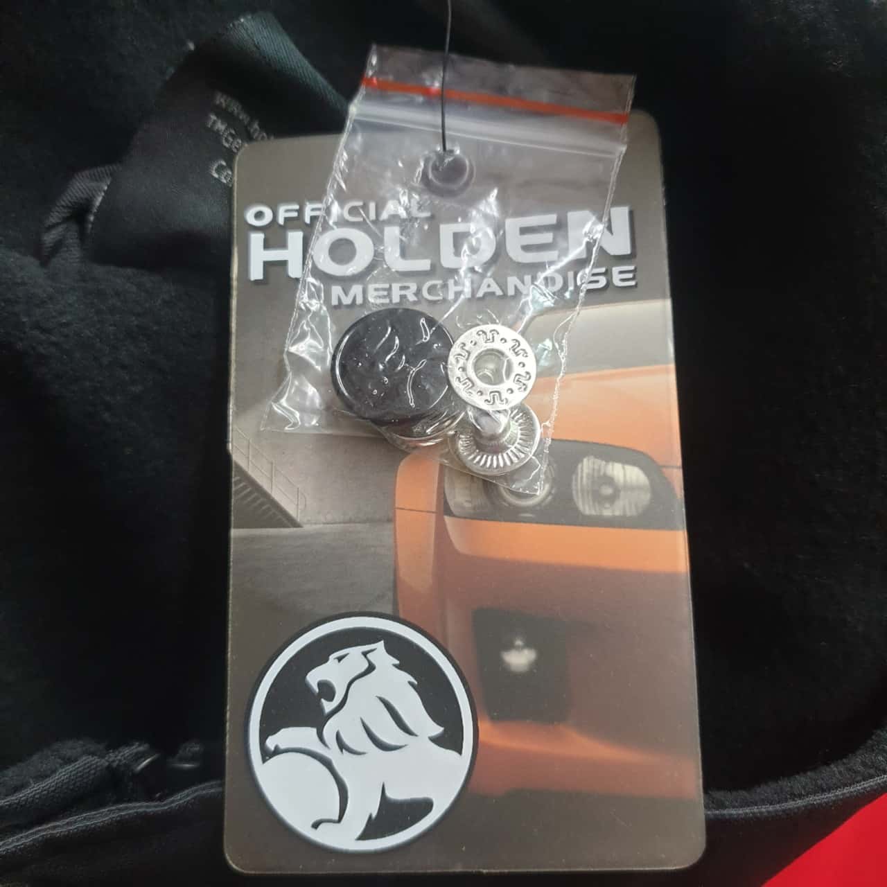 REDUCED New With Tags OFFICIAL HOLDEN Merchandise Fleece Lined ...