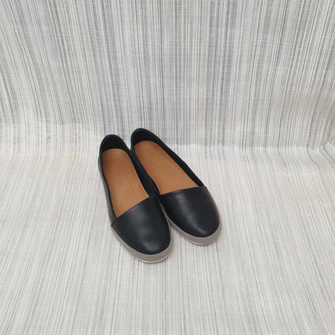 Corelli Hero /Super Smart /Black Leather with Grey Plat Sole Trim ...