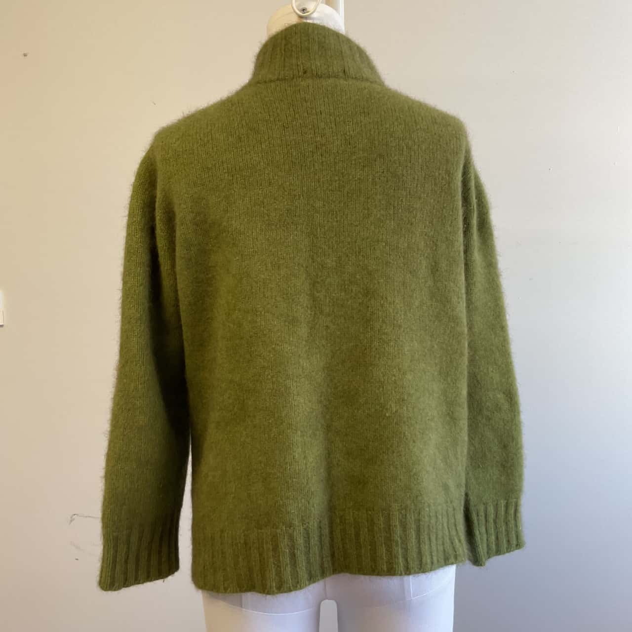 Merino Snug CardiganGreen, possum fur, merino wool Womens Size M(s ...