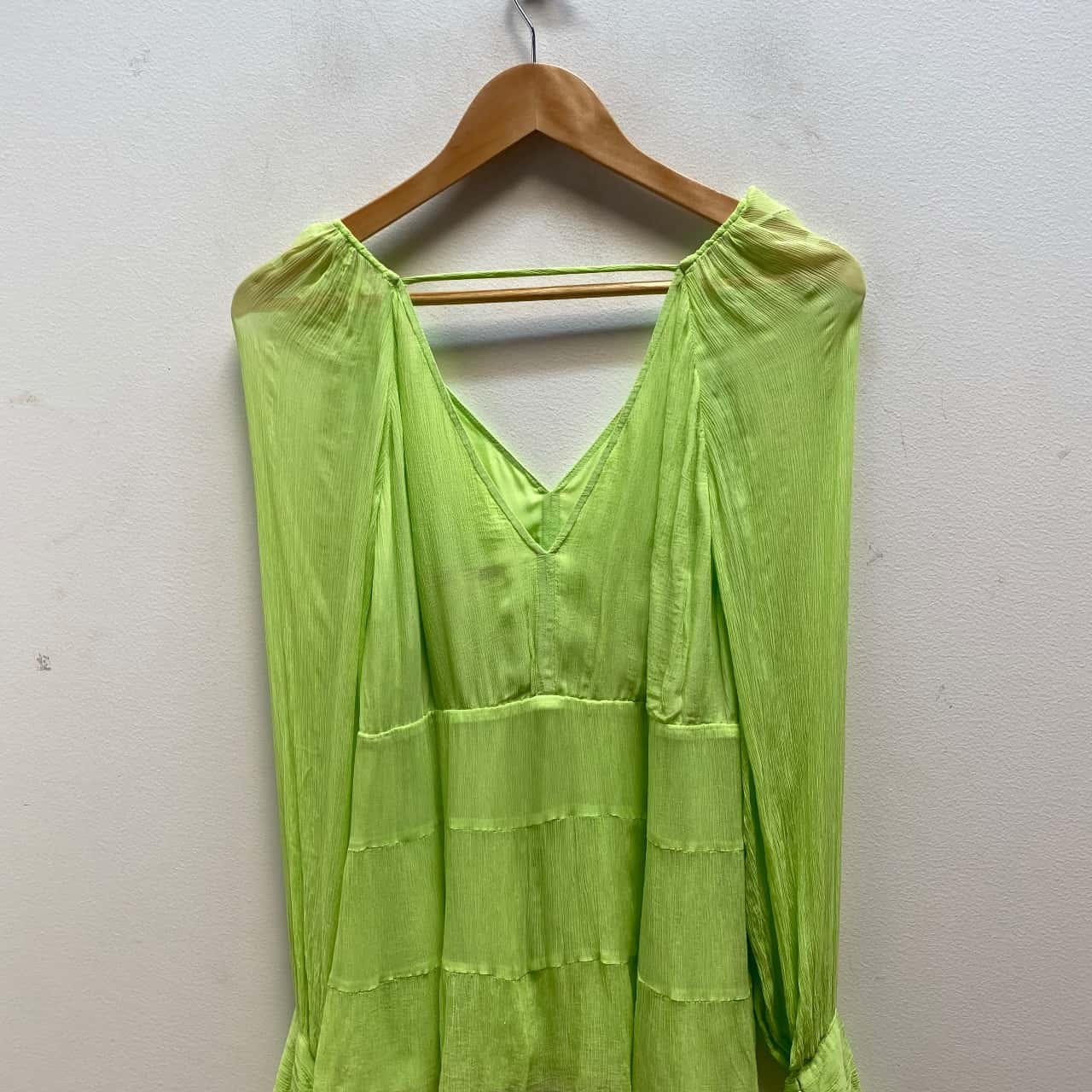 Country Road Womens Size 12 Lime Green Long Sleeve Top