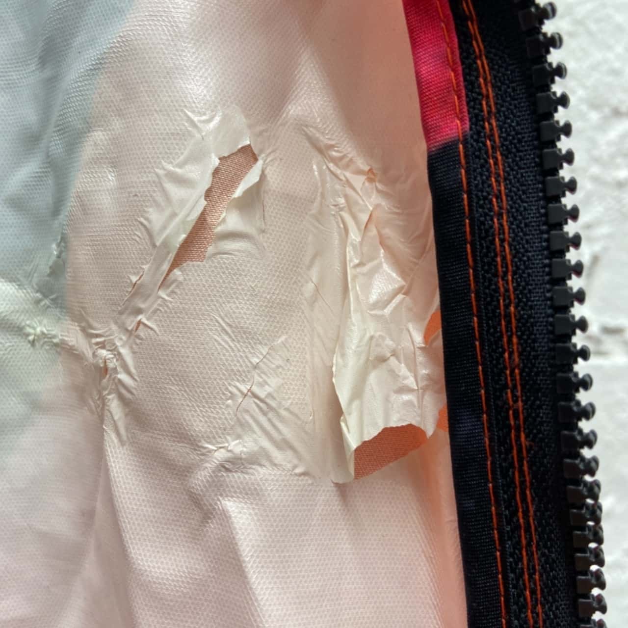 Gorman Mens Size M / S Front Zipper / Hood Jacket / Raincoat ...