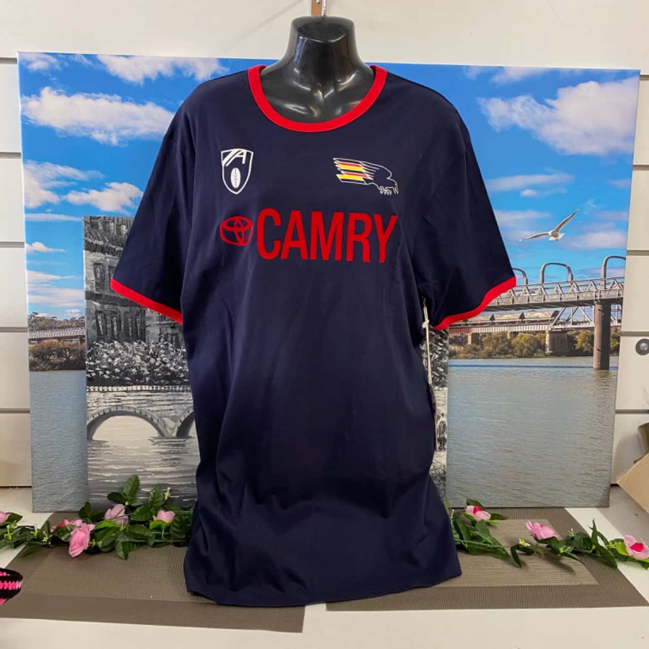 AFL Adelaide Crows Camry Throwback Tee - Mens Size XXL