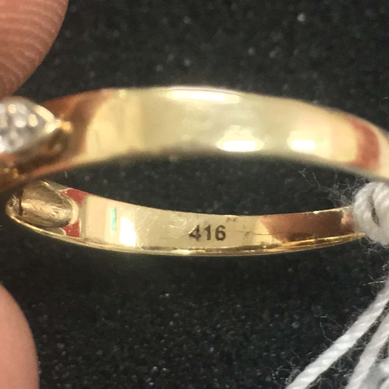 10ct GOLD GARNET RING WITH DIAMONDS STAMP 416 18MM RING DIAMETER(s)