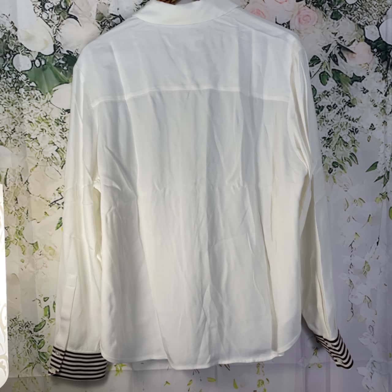 Womens Size 16 Button Up Pinstripe / White (s)