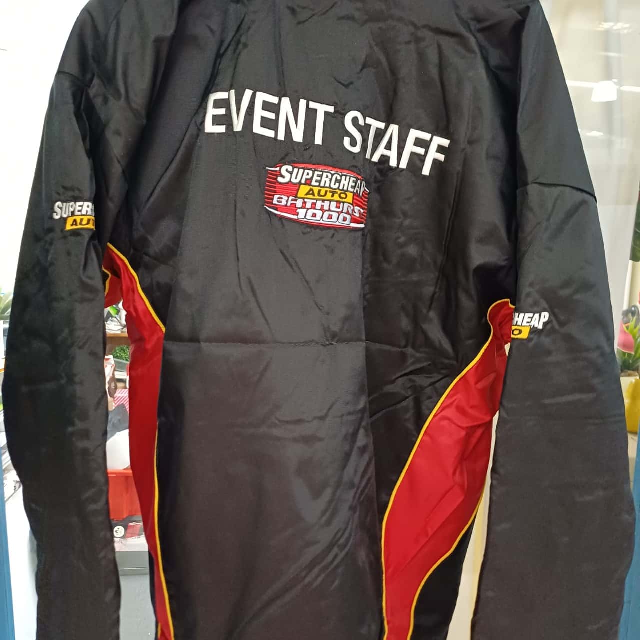 Mens Bathurst 1000 Event Jacket Size M