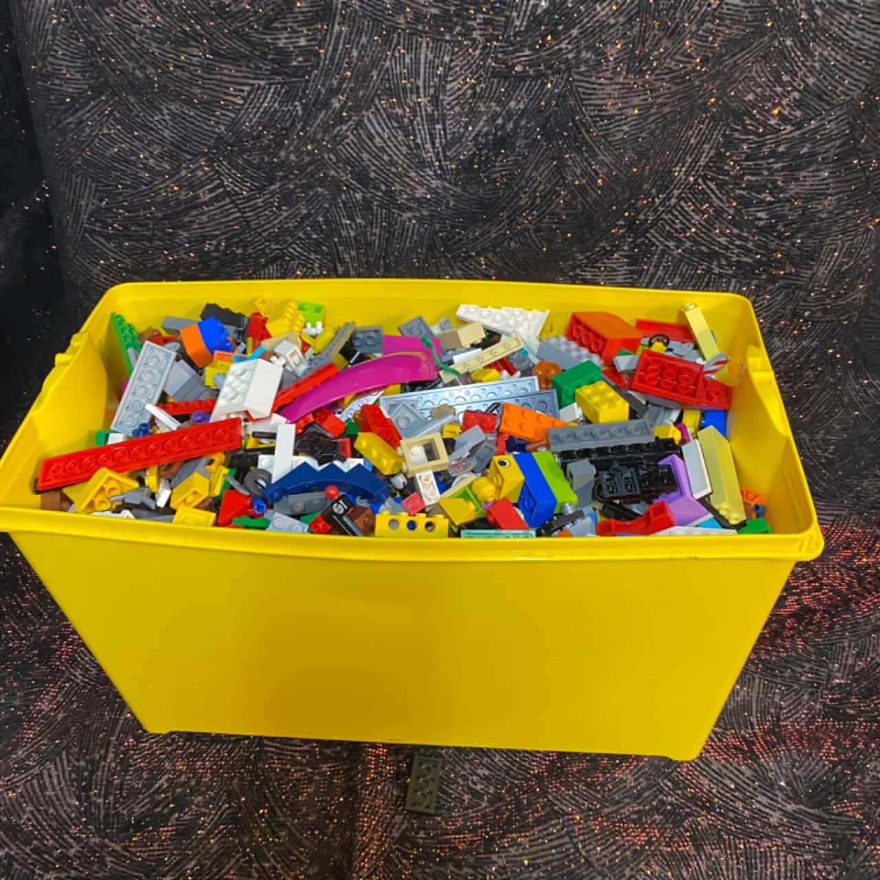 Lego 3kg Mixed Lot (s)