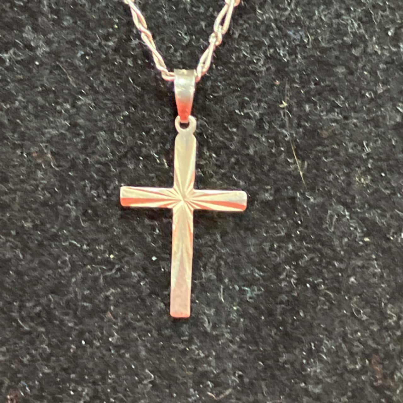 Women's 925 Silver Chain with a 925 Silver Cross Necklace
