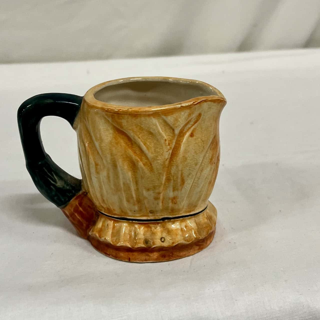 Vintage Old lady Ceramic Toby jug 8cm tall(s)