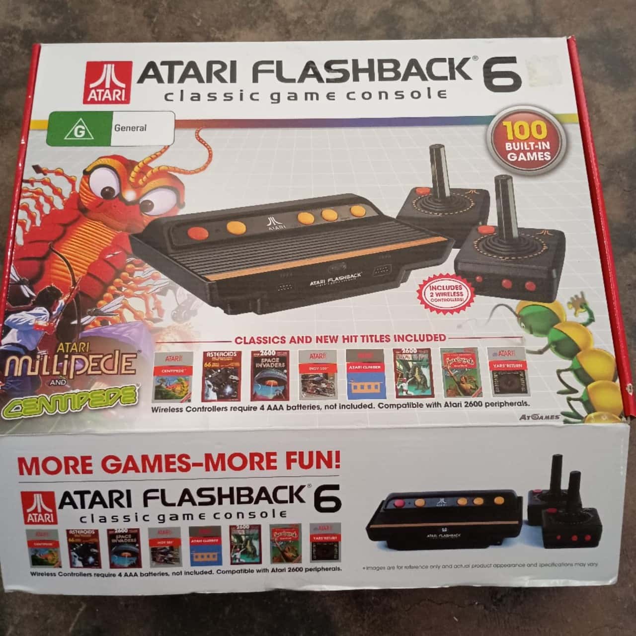 Atari Flashback 6 - Console w/2 x Wireless Controllers + over 100 games(s)