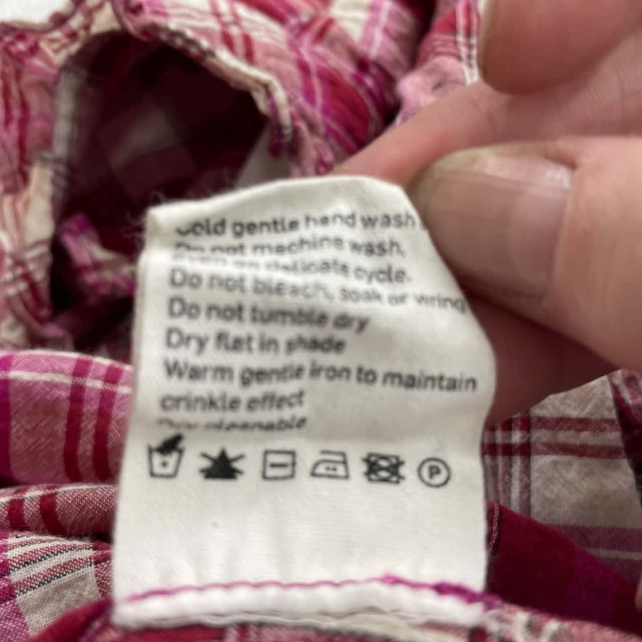 Skin and Threads Women's Size 2 Button Up Top Pink / White