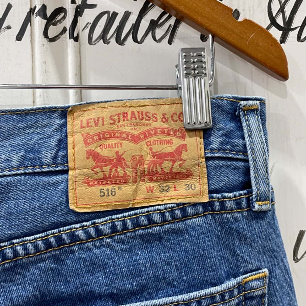 516 Levi Strauss & Co. Brand!! Womens JEANS Size 30 / 32 Boyfriend ...