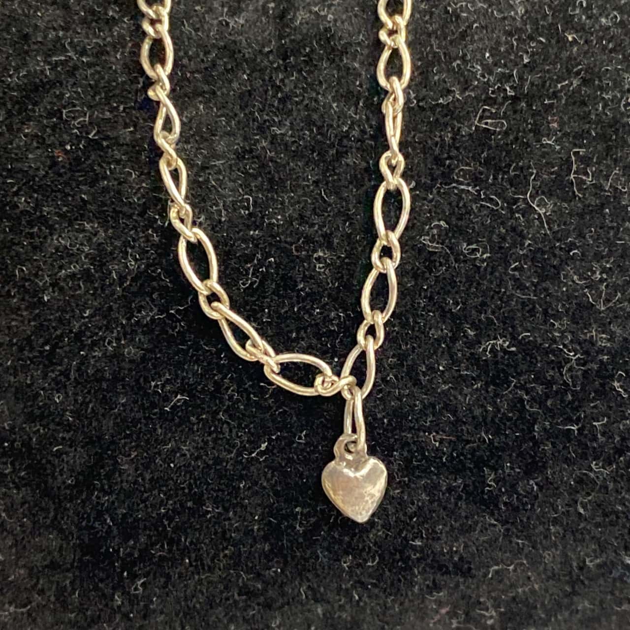 Womens Stirling silver 25cm Anklet with small heart charm (s)
